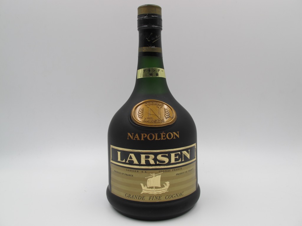 【2017年製・在庫処分】超激安 SS-01 225/60R18 100T MAXXIS マキシス PRESA SUV スタッドレスタイヤ ...